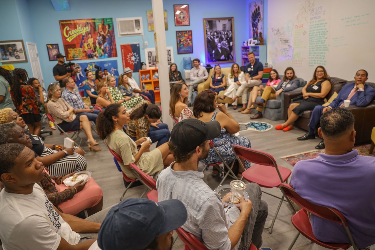 Artspace Returns to Chicago for Second Artspace Immersion Cohort | Artspace